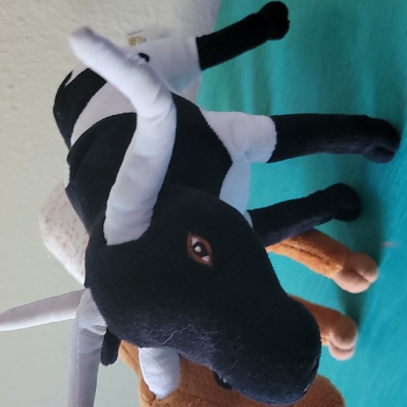curto toy | Toys | 2 Texas Longhorn Stuffed Animals | Poshmark